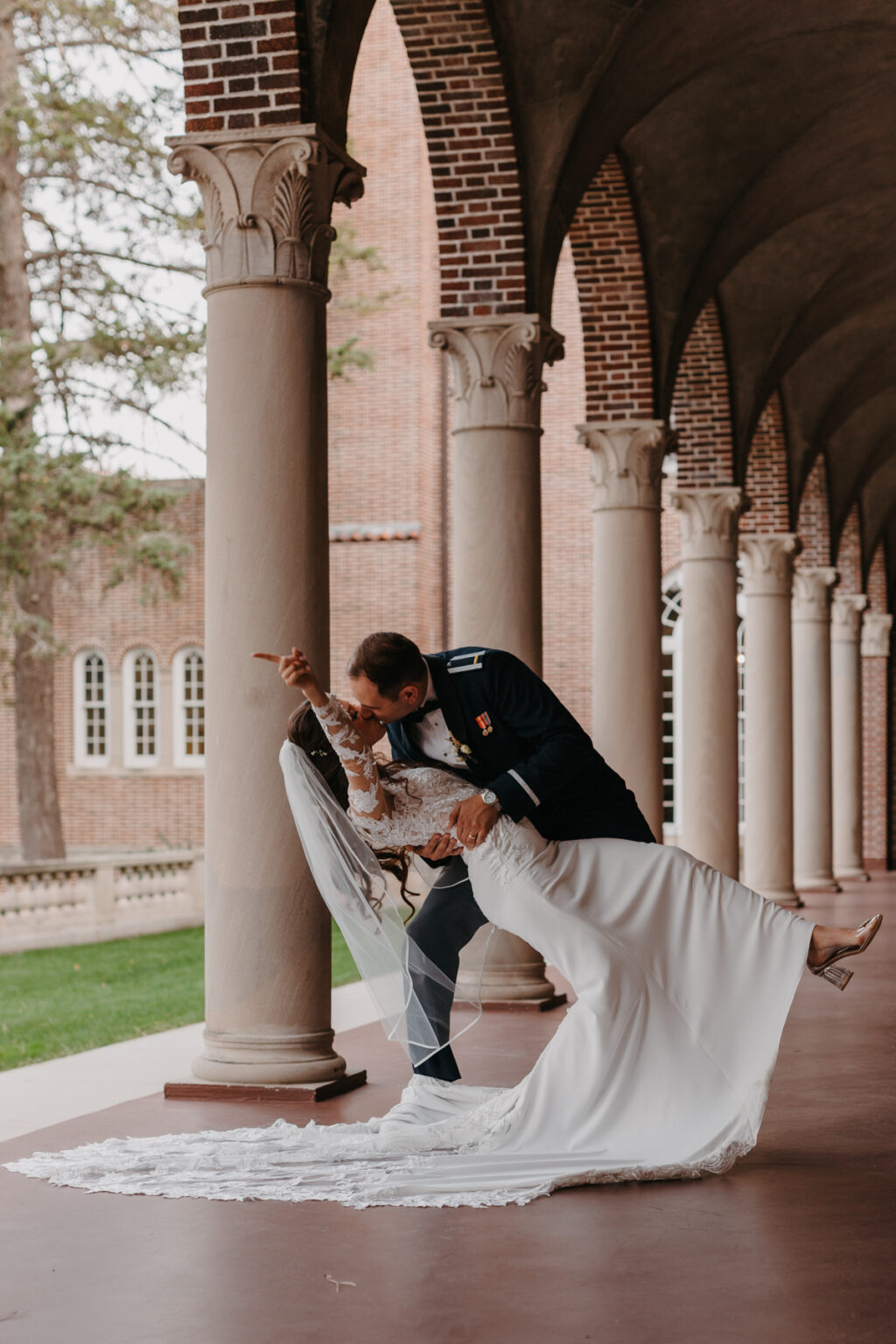 Minnesota Wedding Photography & Super 8 Videography